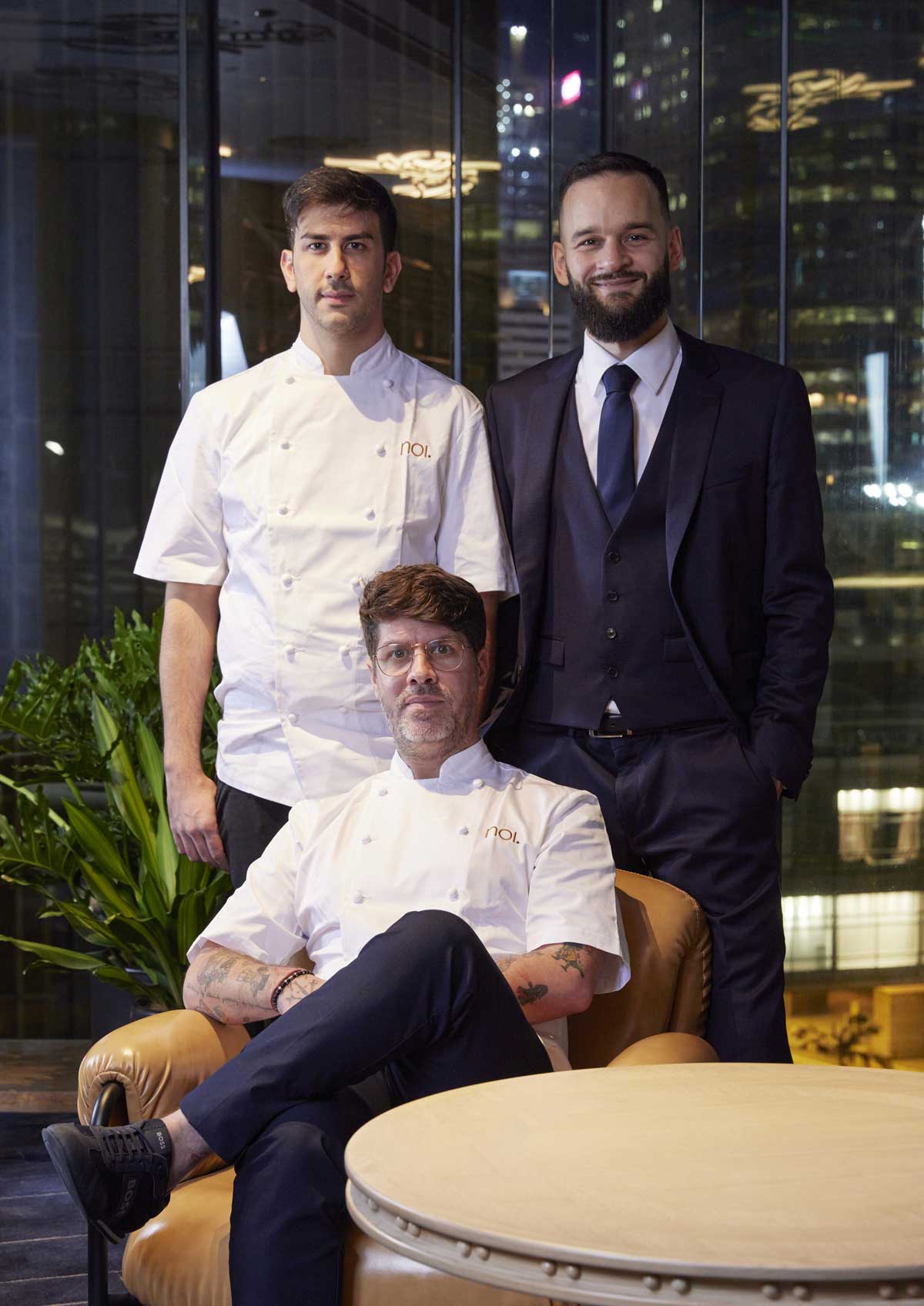 Noi – Restaurant In Four Season Hotel Hong Kong